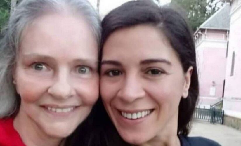 Angela Ro Ro se desculpa por namorada - Gazeta de São Paulo