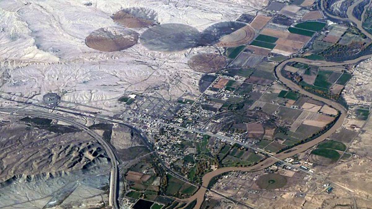 Estudo geológico explica por que rio 'desafia a gravidade e corre morro ...