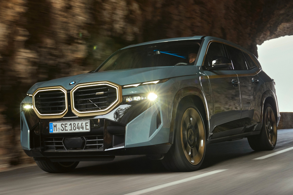 Lançamento da BMW M, XM tem propulsão híbrida e números surpreendentes ...