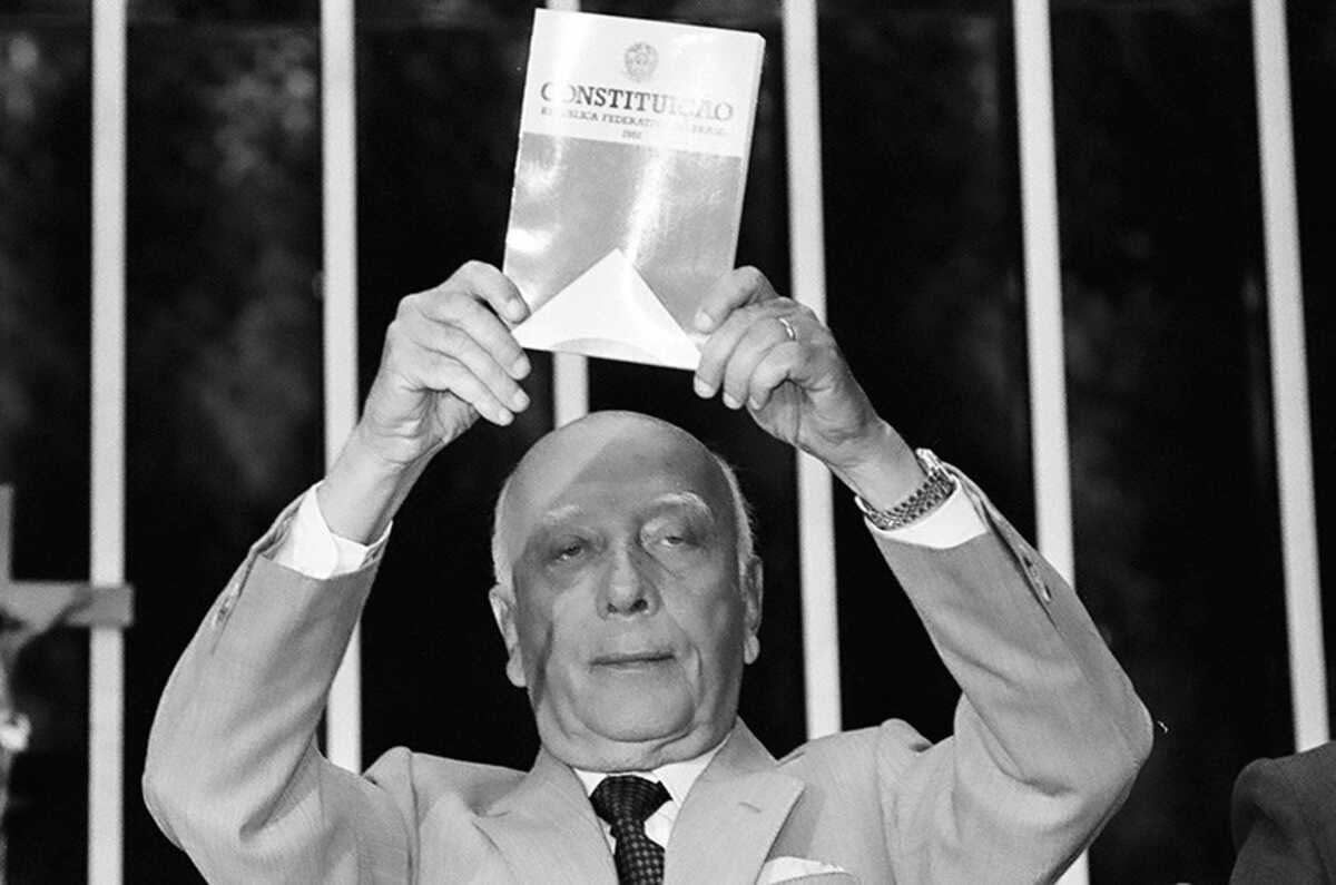 Morto há 30 anos, Ulysses Guimarães sempre revelou ter nojo à ditadura ...