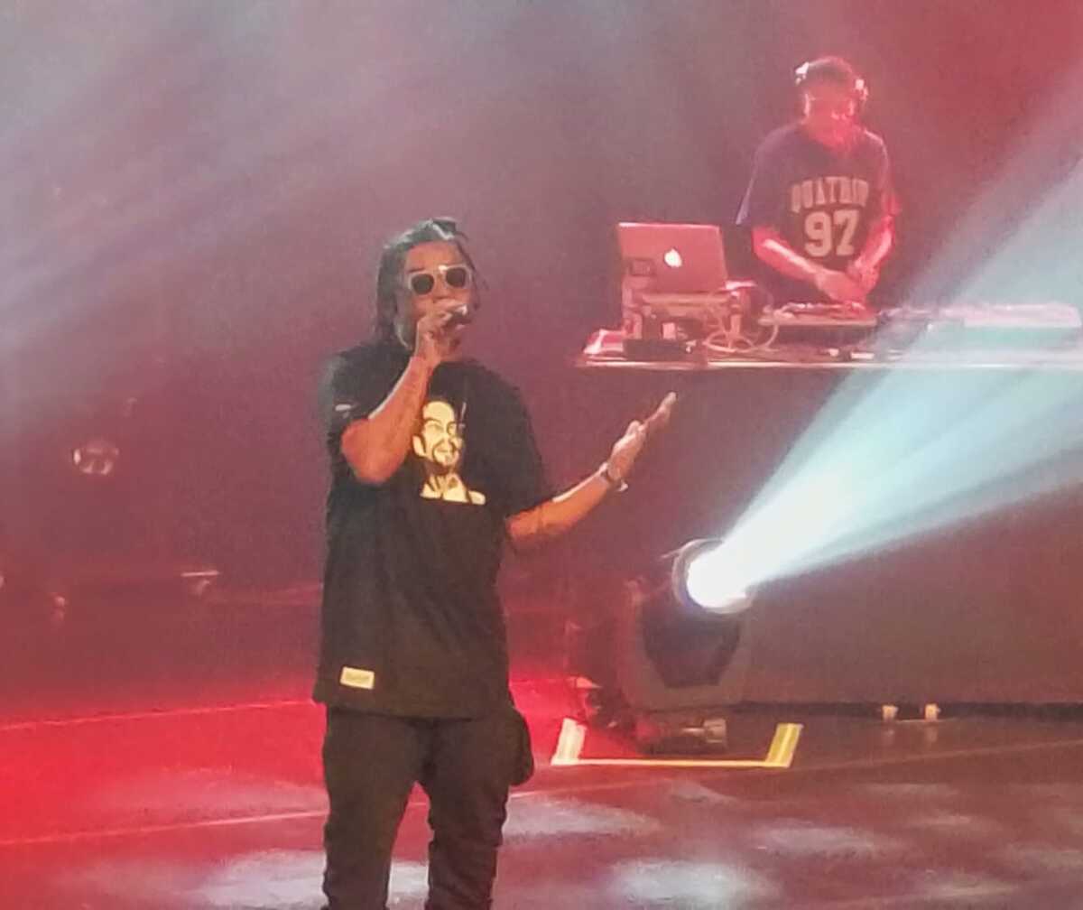 Xis lança disco e segue surpreendente 3 décadas depois - Gazeta de São ...