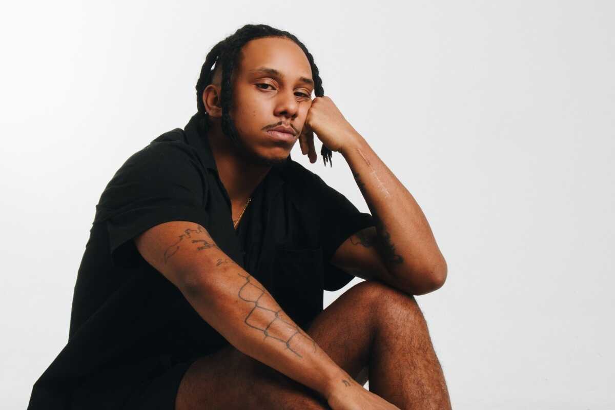 Sotam traz a história de um caso mal resolvido no single 'Uma Parte ...