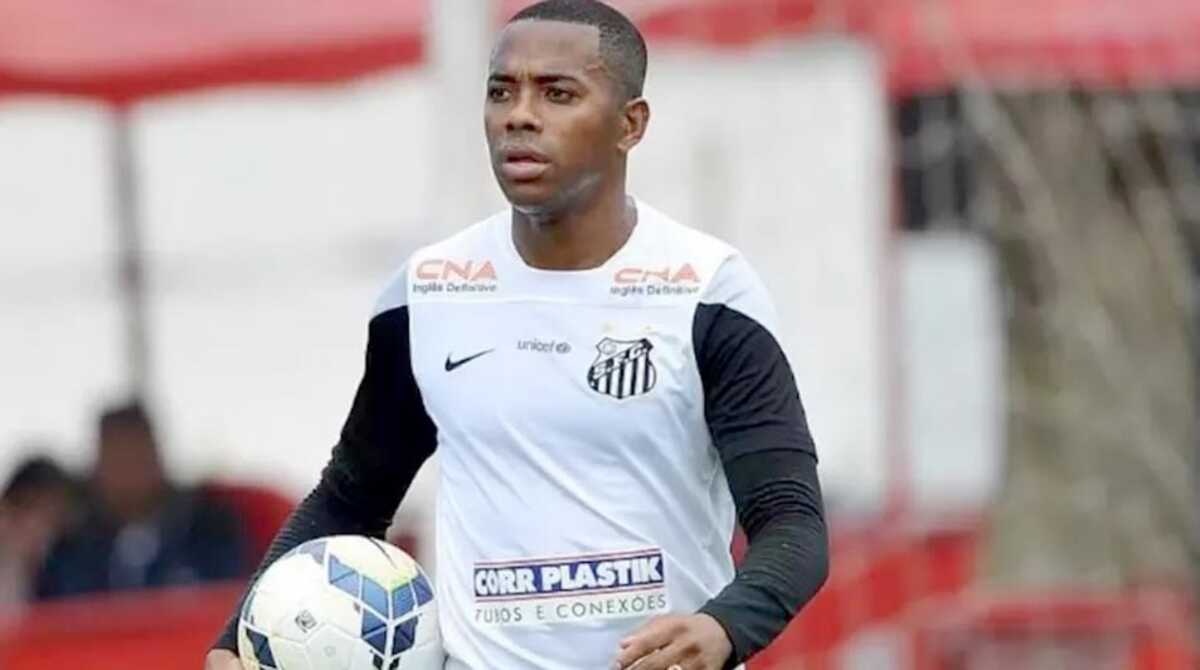 Justiça Federal expede mandado de prisão para Robinho - Gazeta de São Paulo