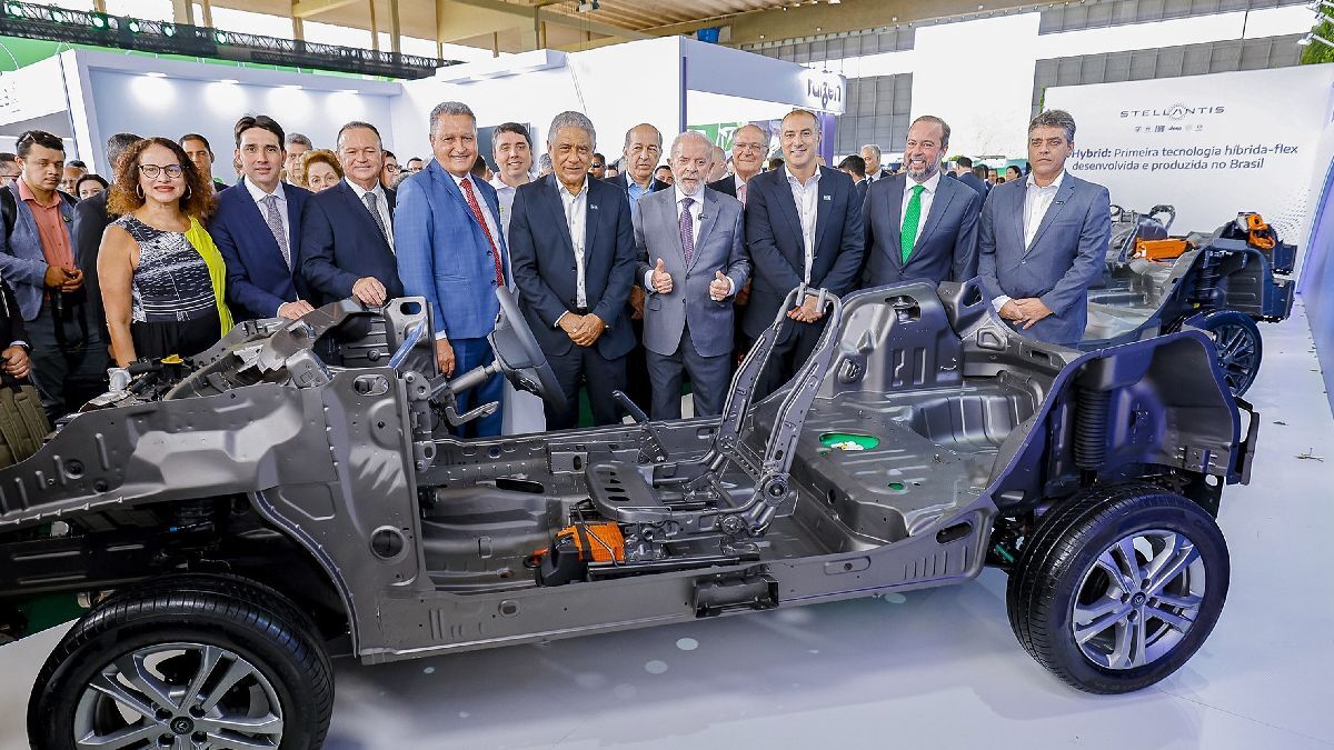Primeiro modelo nacional da Stellantis com nova tecnologia será lançado ...