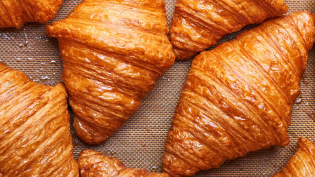 Padaria artesanal de SP tem croissant que demora 3 dias para ficar ...