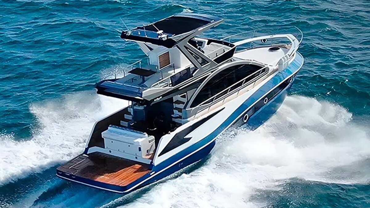 Evolve Titanium Flybridge chega ao São Paulo Boat Show com motor ...