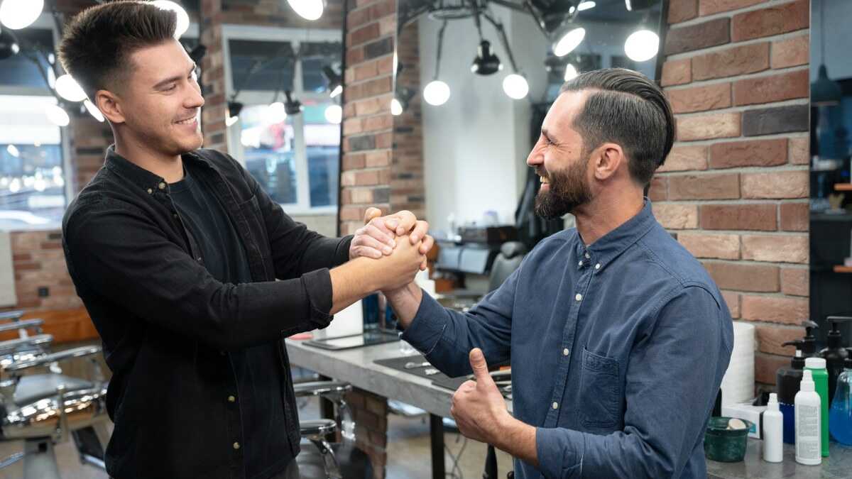Homens preferem trair a parceira do que trocar de cabeleireiro, diz ...