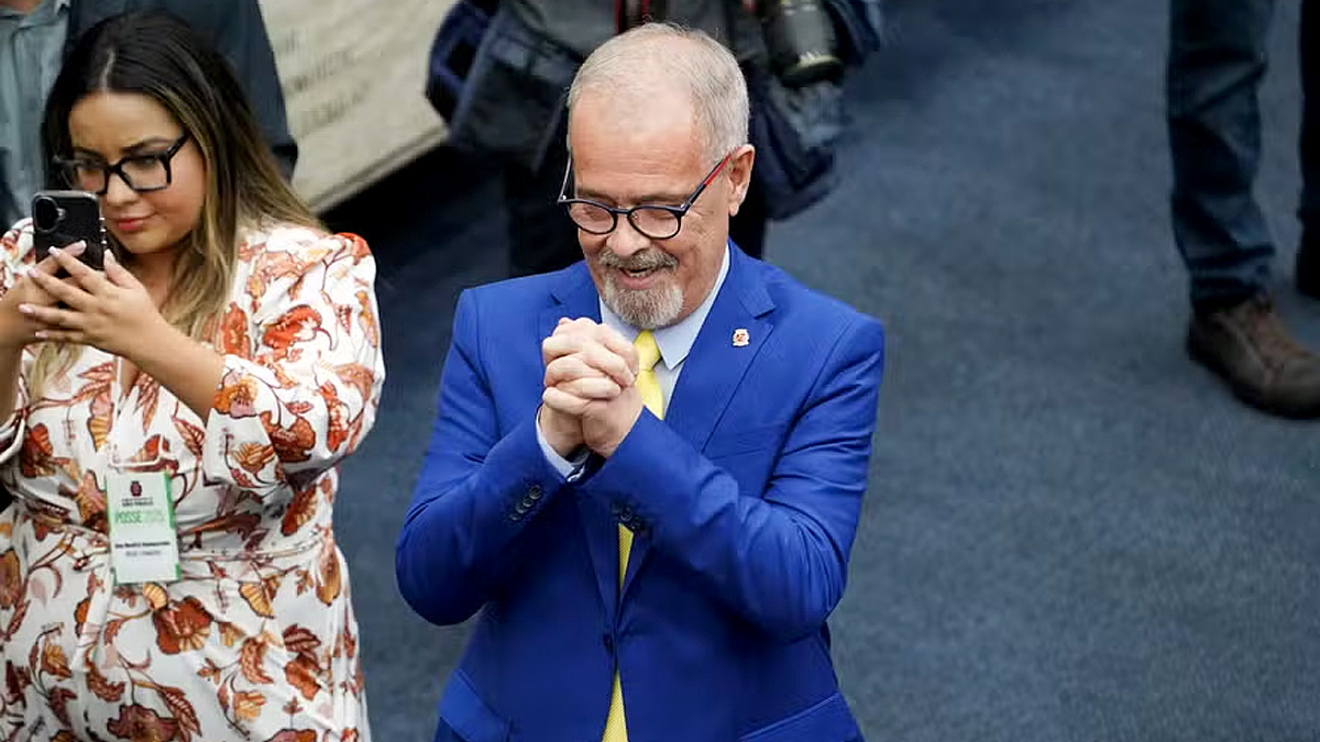 Ricardo Teixeira é reeleito presidente da Câmara de SP; veja como foi ...