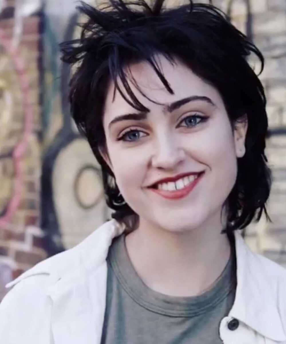 Jamie Auld, atriz que interpretou Madonna, morre aos 26 anos - Gazeta ...